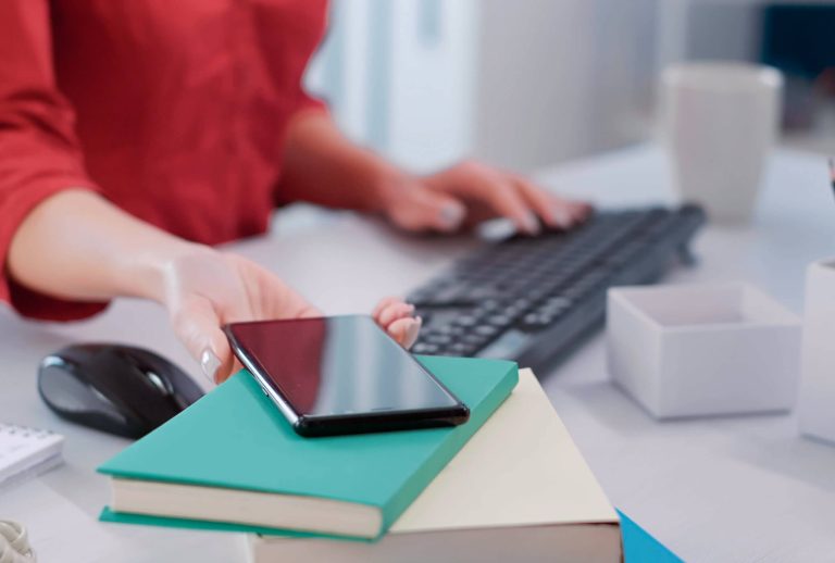 Russian SIM Card for Foreigners – Mobile Connectivity Guide